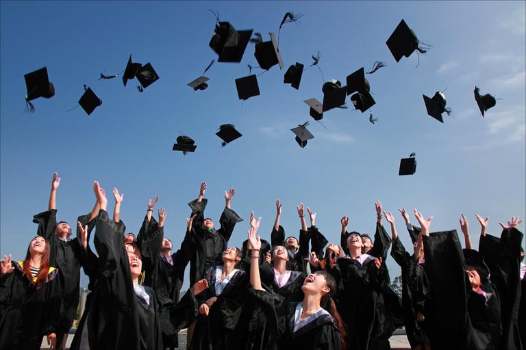 Class Schedules and Course Catalogs Class Schedules and Course Catalogs